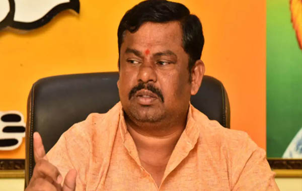 Raja Singh : పోలీసులు మళ్లీ నోటీసులు.. తగ్గేదేలే : రాజాసింగ్ - BigTvLive