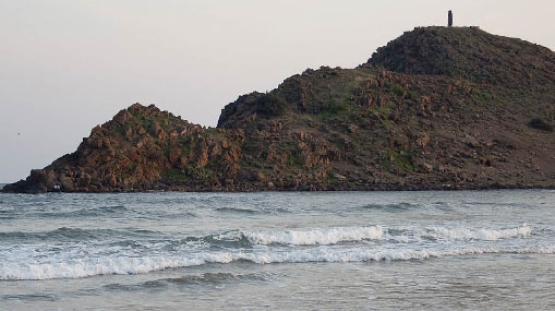 Appikonda Beach : తీరంలో ప్రియురాలి నరకయాతన.. పరారైన ప్రియుడు.. 12 గంటల ...