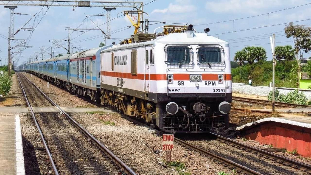 Special Trains: హైదరాబాద్ నుంచి వెళ్లే 6 ప్రత్యేక రైళ్లు పొడిగింపు, ఇక ...